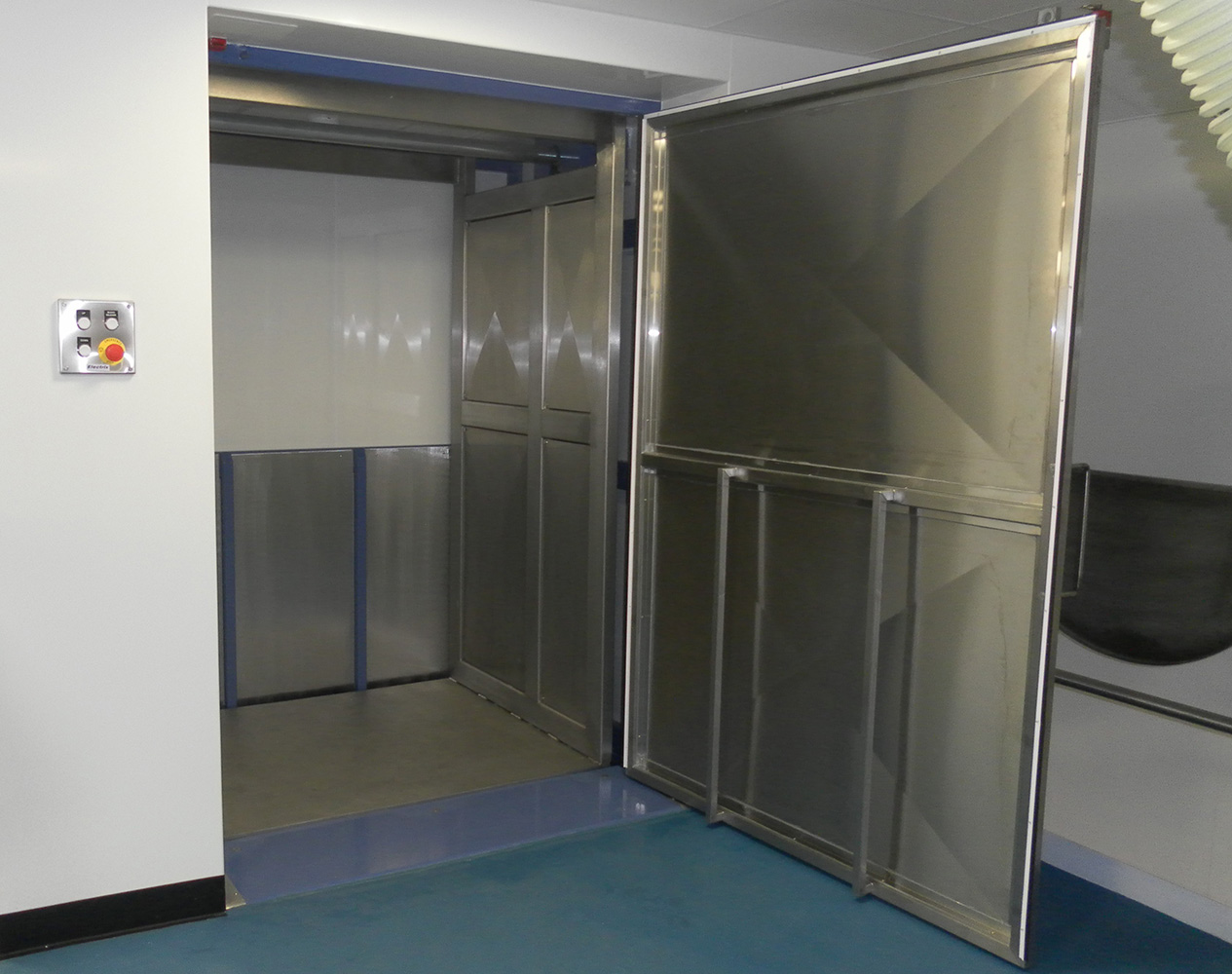 ATEX Platform Lift