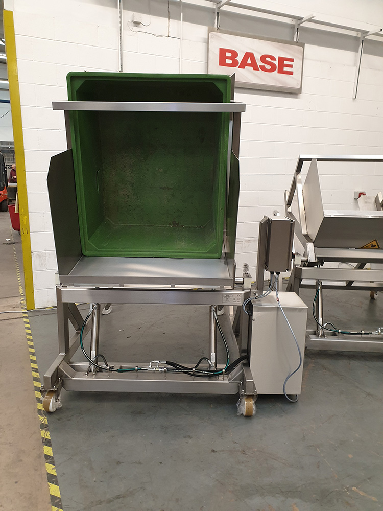 Hydraulic Tote Dumper